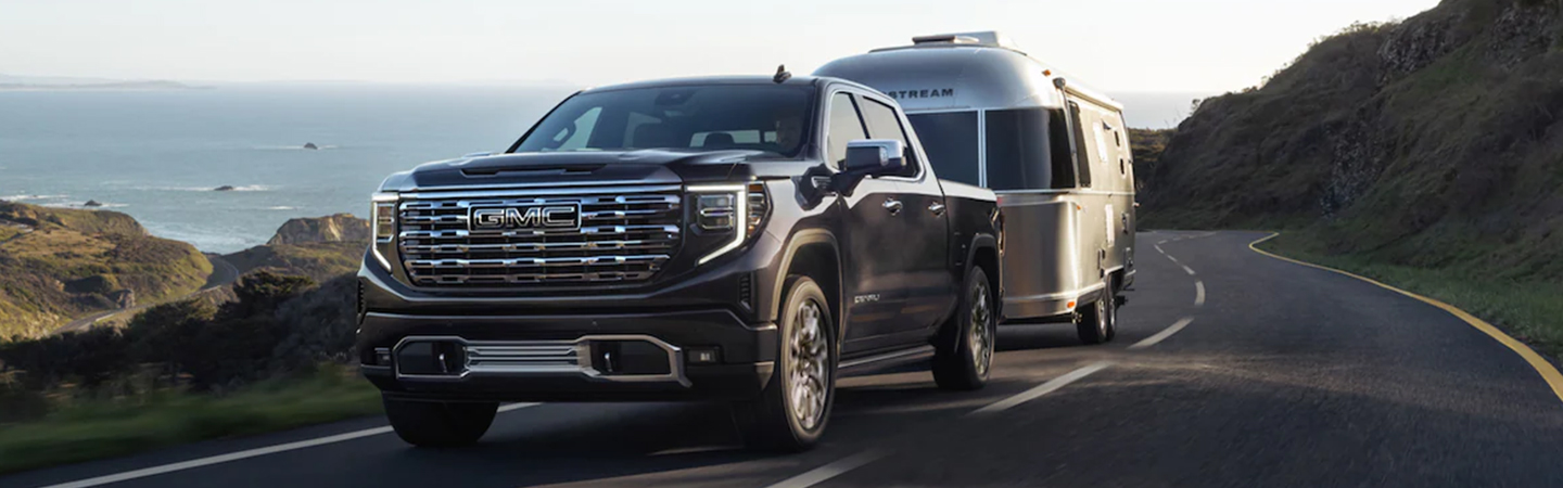 2023 GMC Sierra 1500 vs. 2023 RAM 1500 Comparison