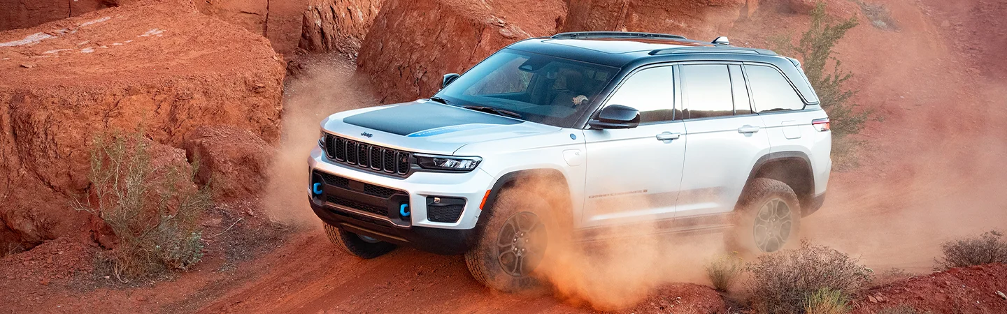 2025 Jeep Grand Cherokee | Naples Chrysler Dodge Jeep RAM